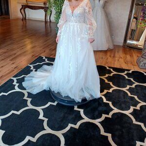 Jason Alexander | Dresses | Jason Alexander Sincerity Wedding Gown ...